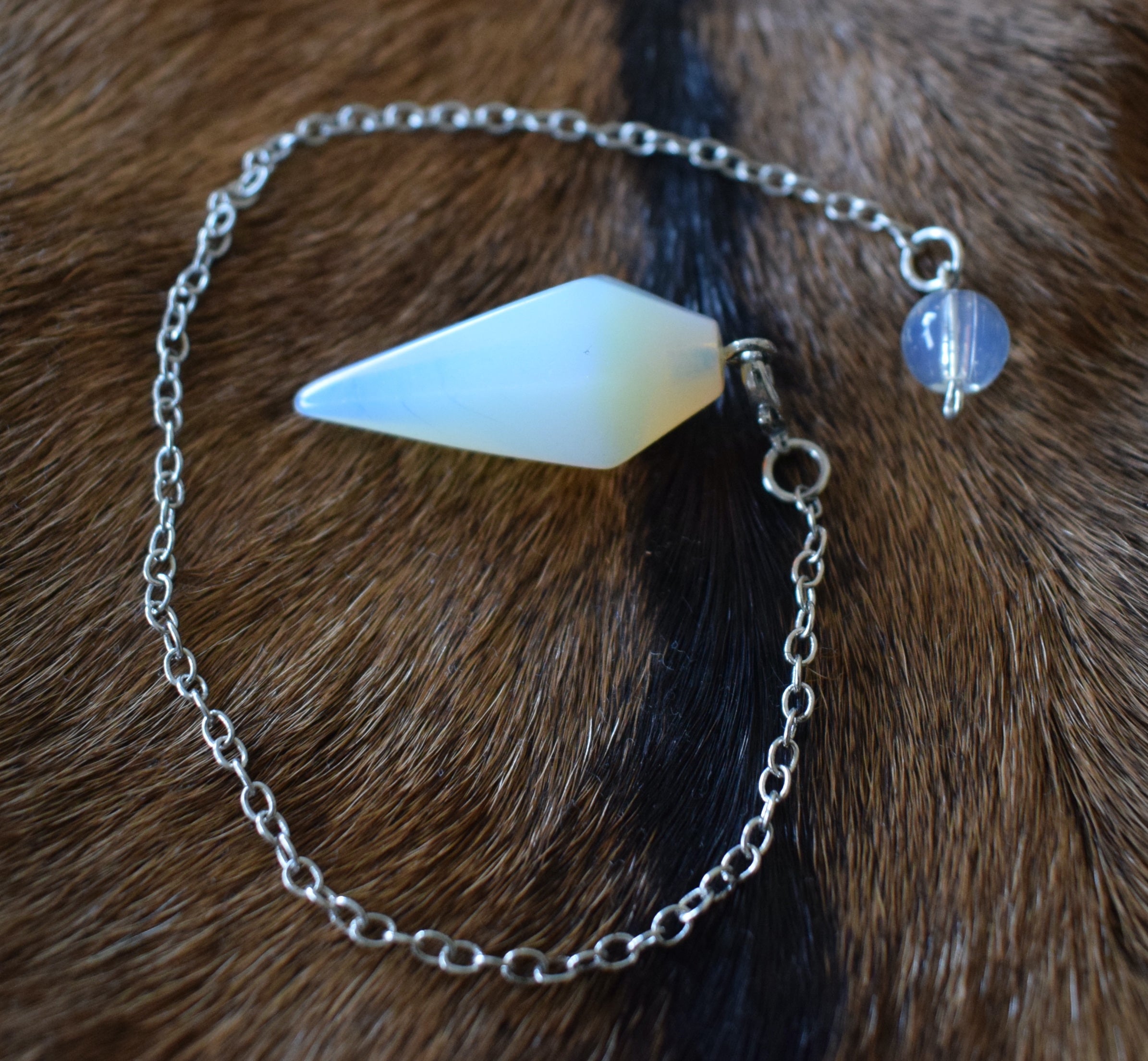 Opalite Pendulum for Dowsing and Divination – Beckoning Broom