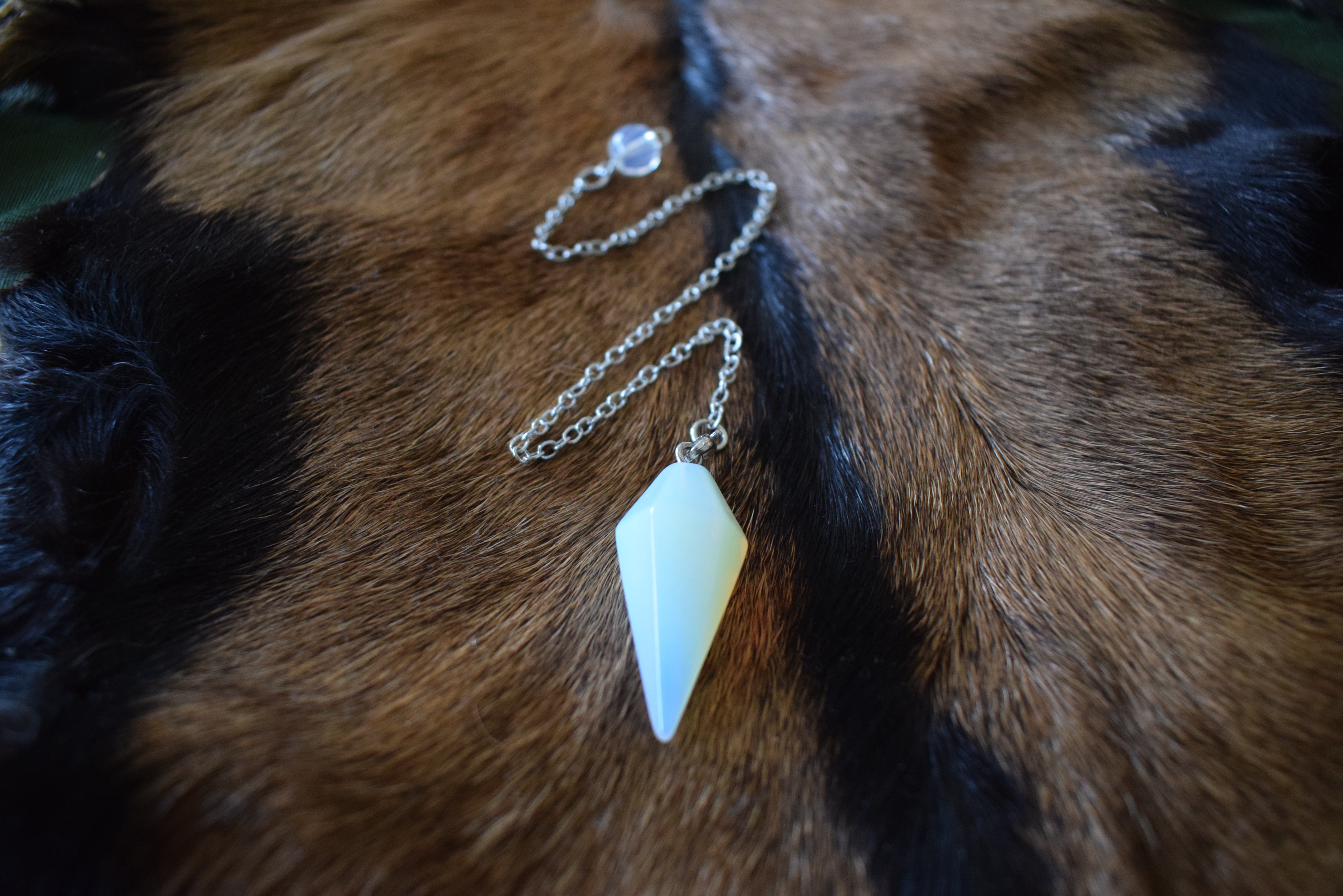 Opalite Pendulum for Dowsing and Divination – Beckoning Broom